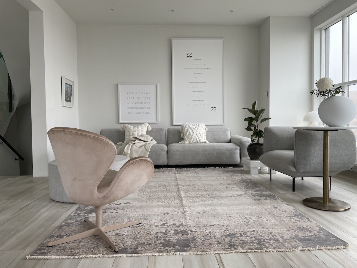 Mottur Flokkar "Ljóst" - Kara Rugs