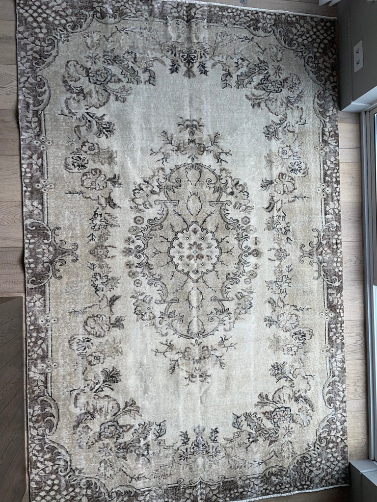 Mottur – Kara Rugs
